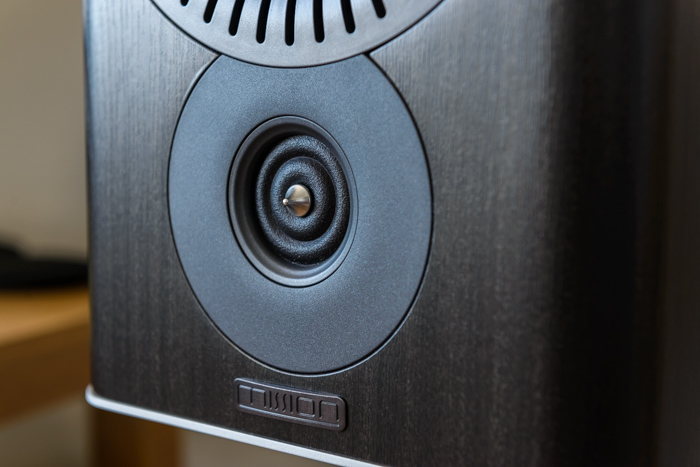 Mission QX-2 Bookshelf Speaker Review | hifiheadphones.co.uk