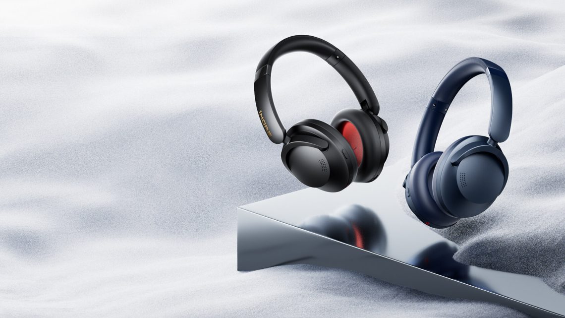 The Best Headphones for Travelling 2025 | hifiheadphones.co.uk